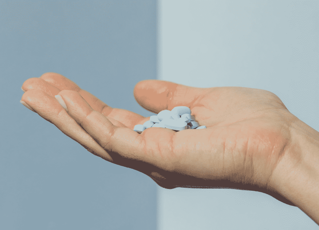 The Future of Opioid Use in Plastic Surgery Recovery | RealSelf News