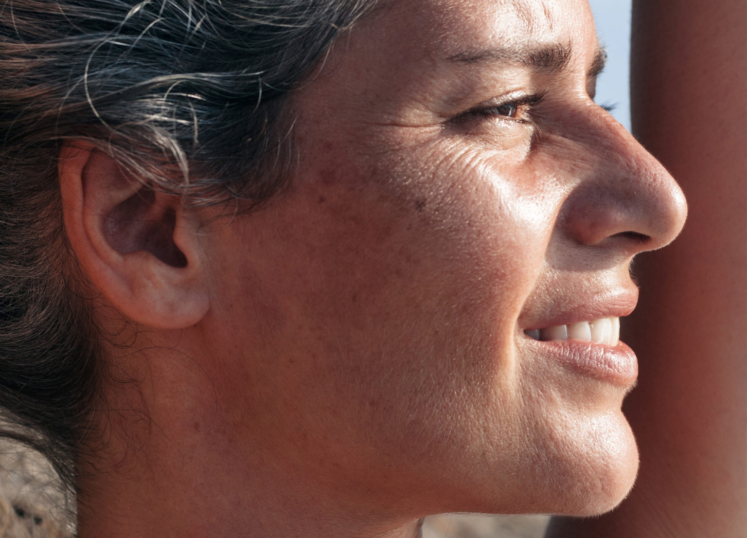 6 Nonsurgical Ways to Treat Aging Eyes | RealSelf News