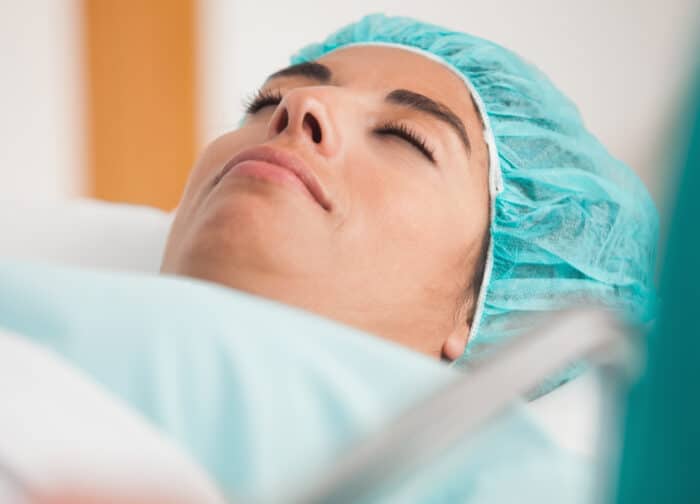 Plastic Surgeons' Best Pain-Relief Tips and Tricks | RealSelf News